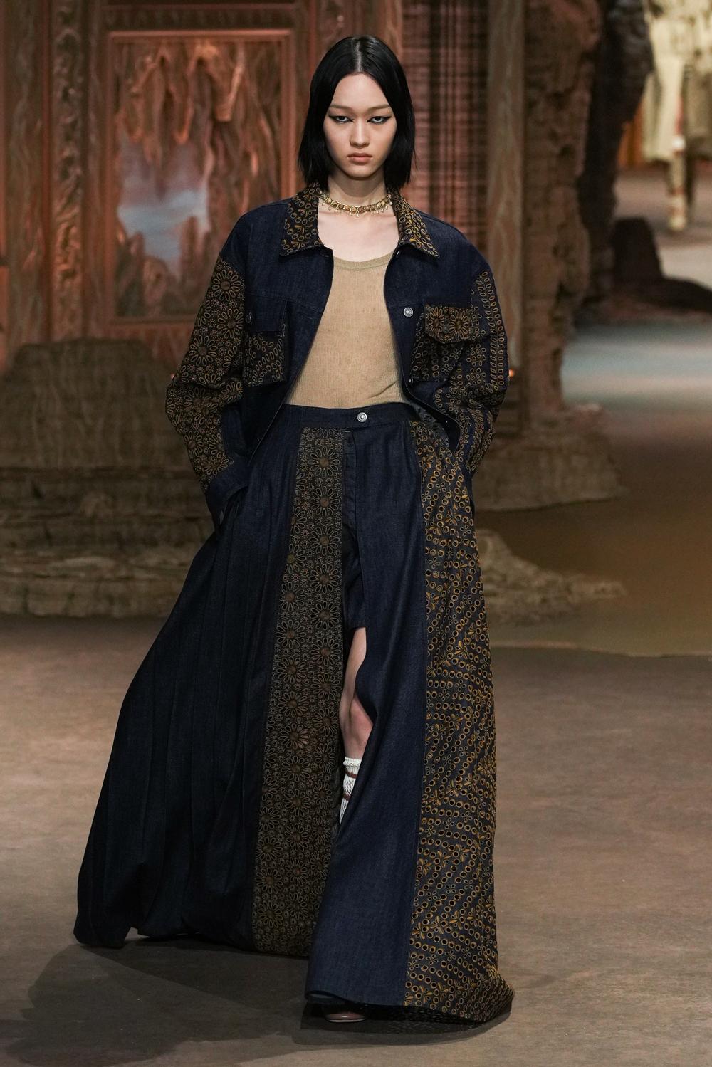 Défilé Christian Dior Prêt à Porter Printemps Eté 2023